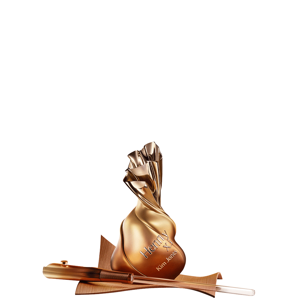 Hennessy XO Kim Jones Masterpiece | Total Wine & More