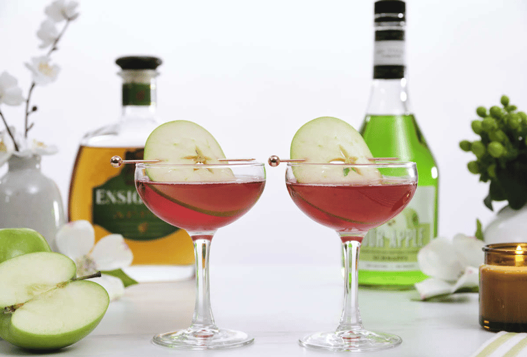 Washington Apple Cocktail Recipe | Total Wine & More