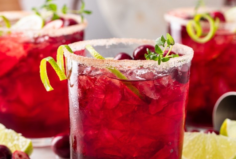 Holiday Margarita Cocktail Recipe | Total Wine & More